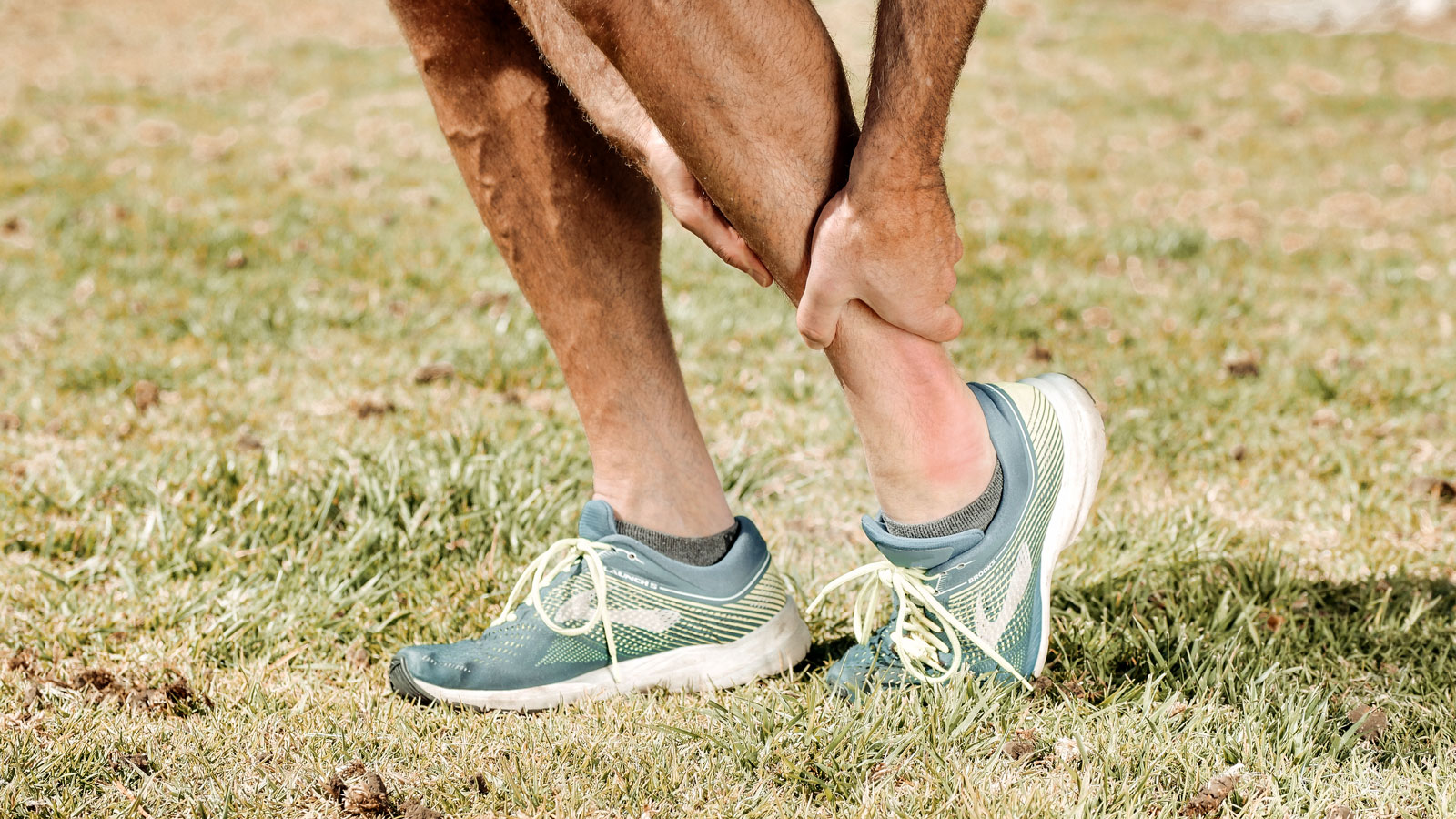 How To Deal With Running Injuries For Triathletes - Triathlon Vibe